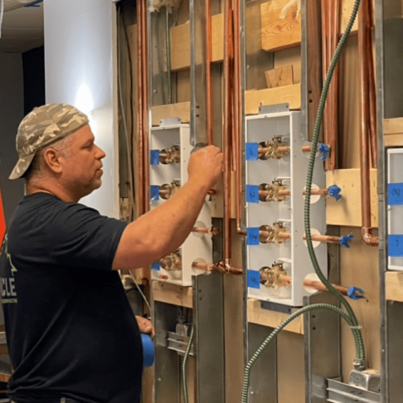 Pinnacle Piping – Medical Gas Systems | Installation, Retrofitting